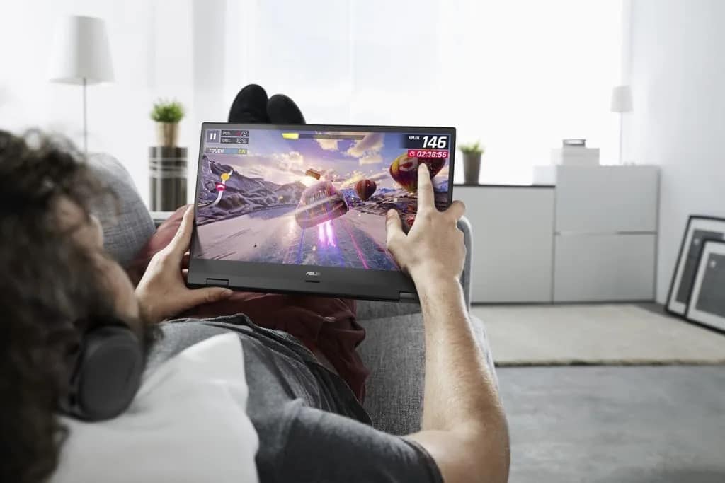Google n'a pas renoncé au Cloud Gaming : découvrez les 3 Chromebooks ...