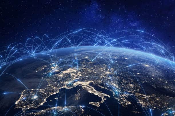 Amazon dévoile son terminal d'internet par satellite à prix réduit