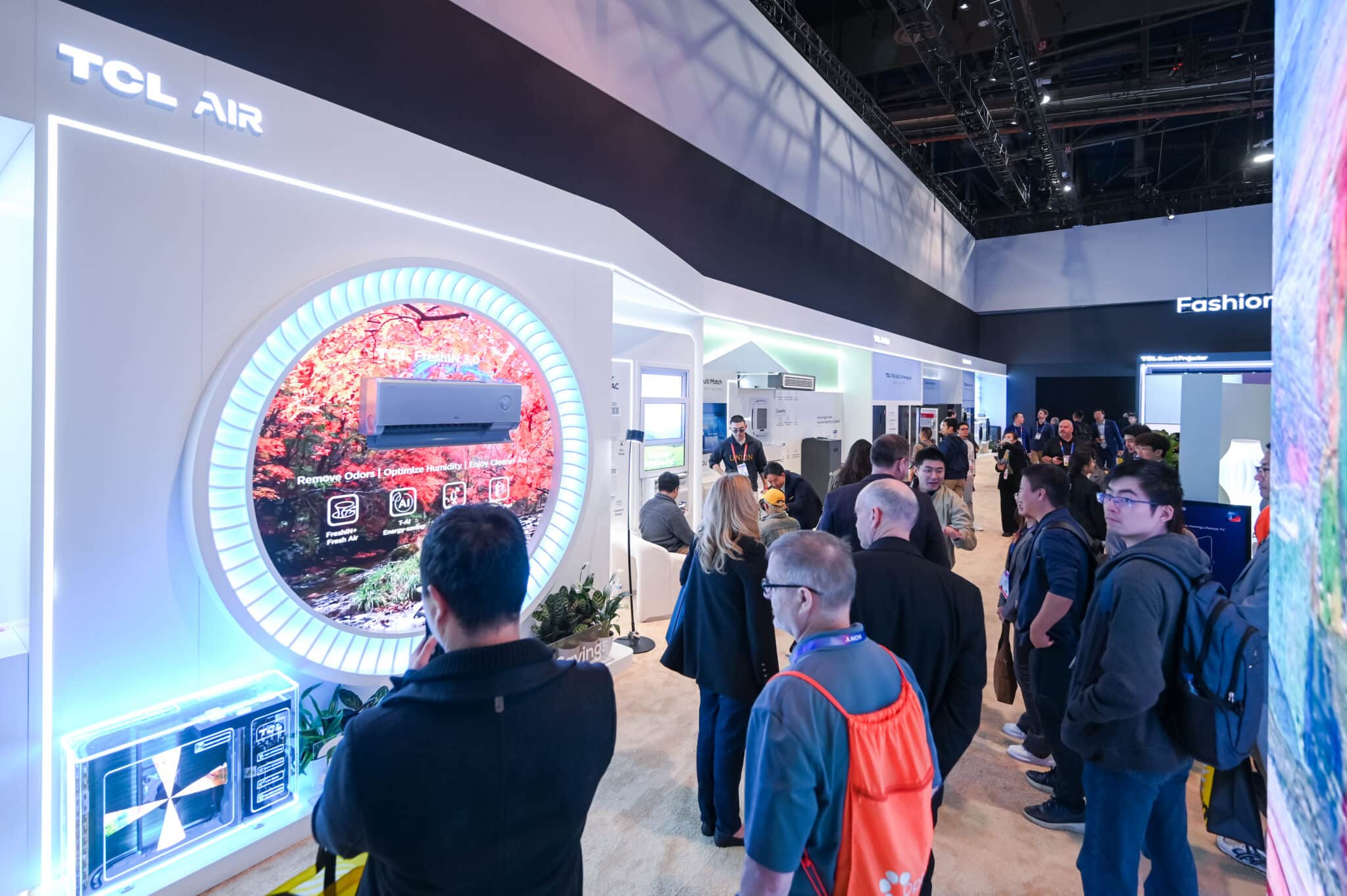 TCL rafle plusieurs distinctions majeures au CES 2025